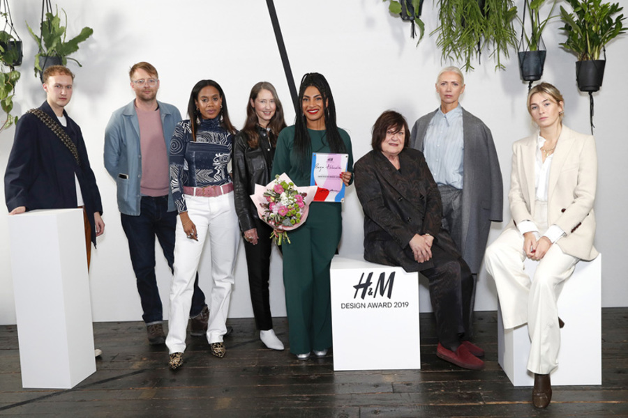 Vogue 近距离访谈 2019 H&M 设计奖得主 Priya Ahluwalia