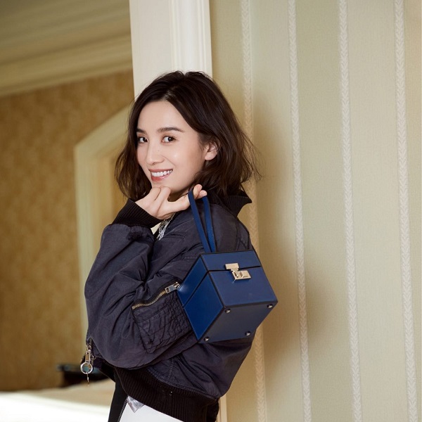 风格永存 -- 摩奈MOYNAT Mini Vanity系列手袋